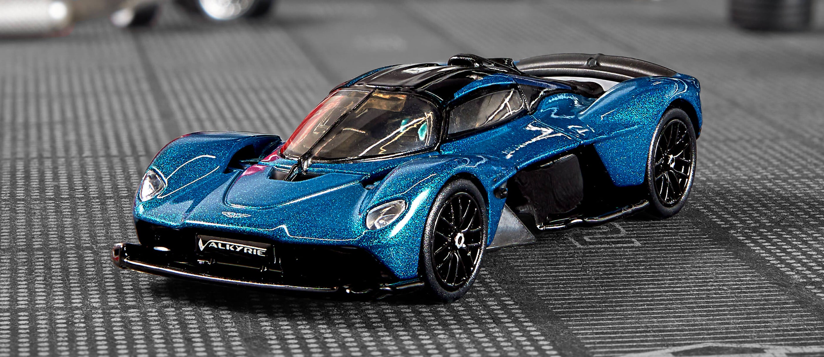 Hot Wheels Elite 64 Aston Martin Valkyrie | Mattel Creations