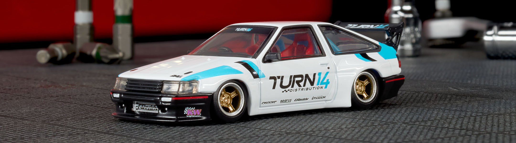 Hot Wheels Elite 64 Toyota Corolla Levin (AE86) Custom | Mattel Creations