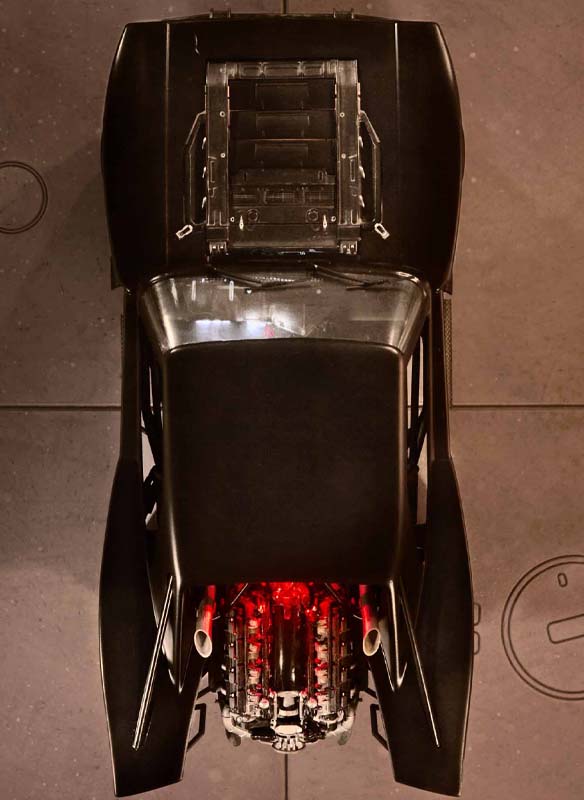 The BATMAN The Ultimate Batmobile – Mattel Creations