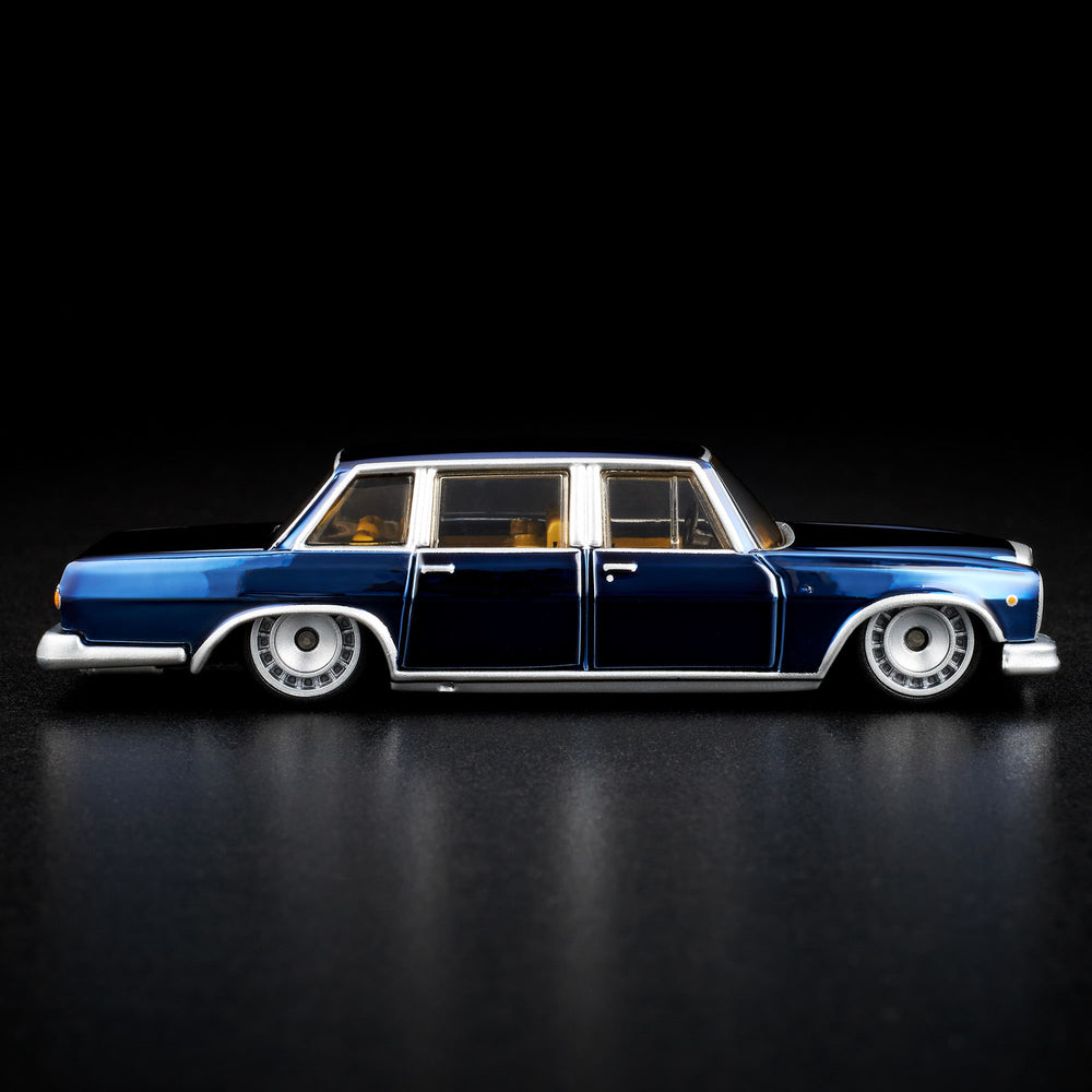 Hot Wheels RLC Exclusive 1964 Mercedes-Benz 600 | Mattel Creations