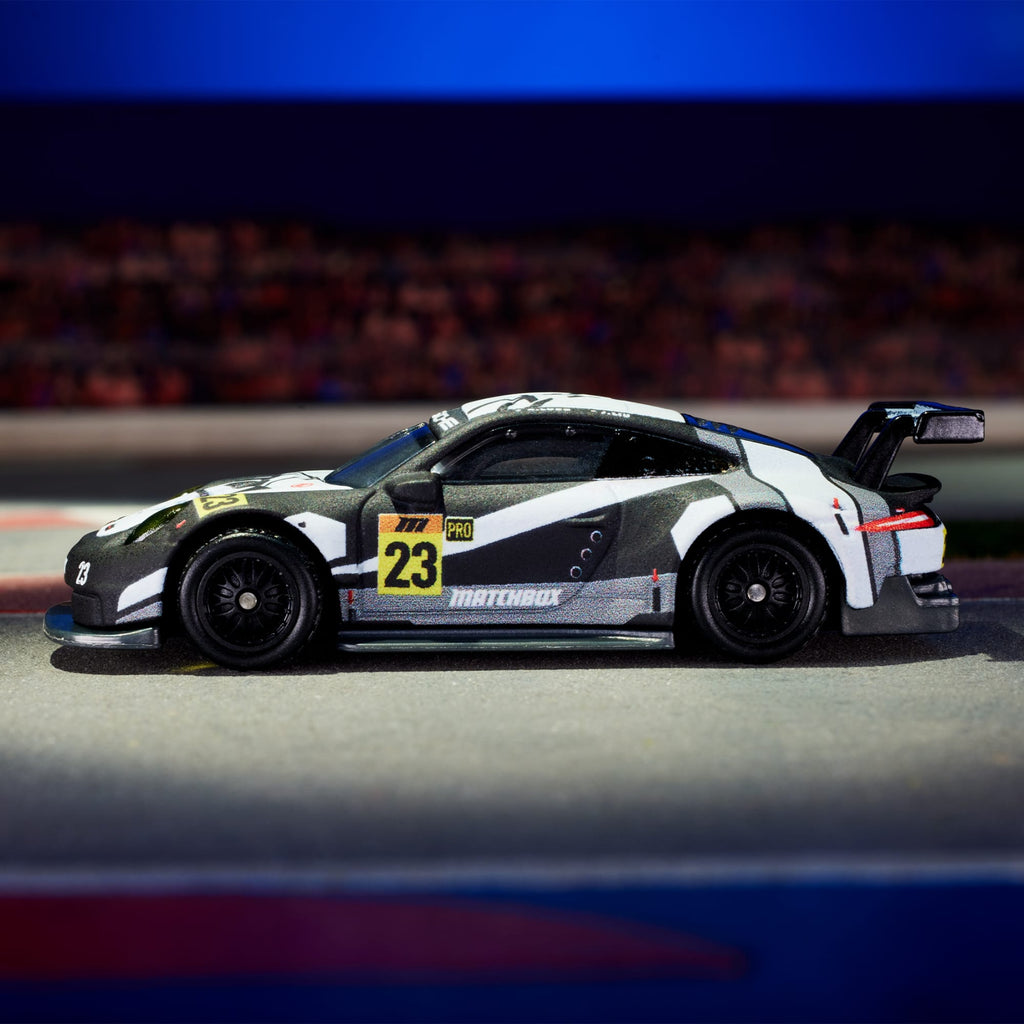 Matchbox Porsche 911 RSR – Mattel Creations