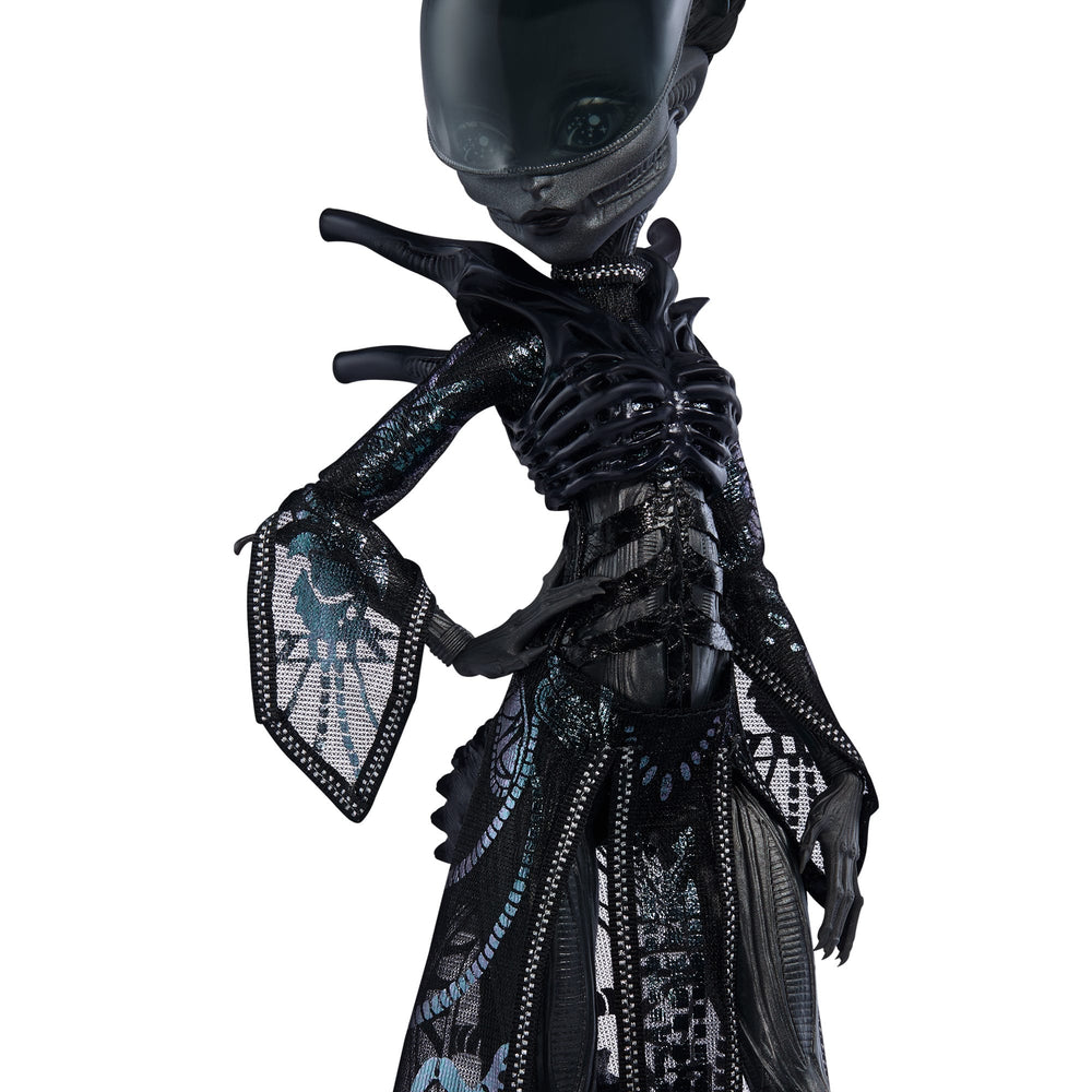 Monster High Skullector Alien Doll | Mattel Creations