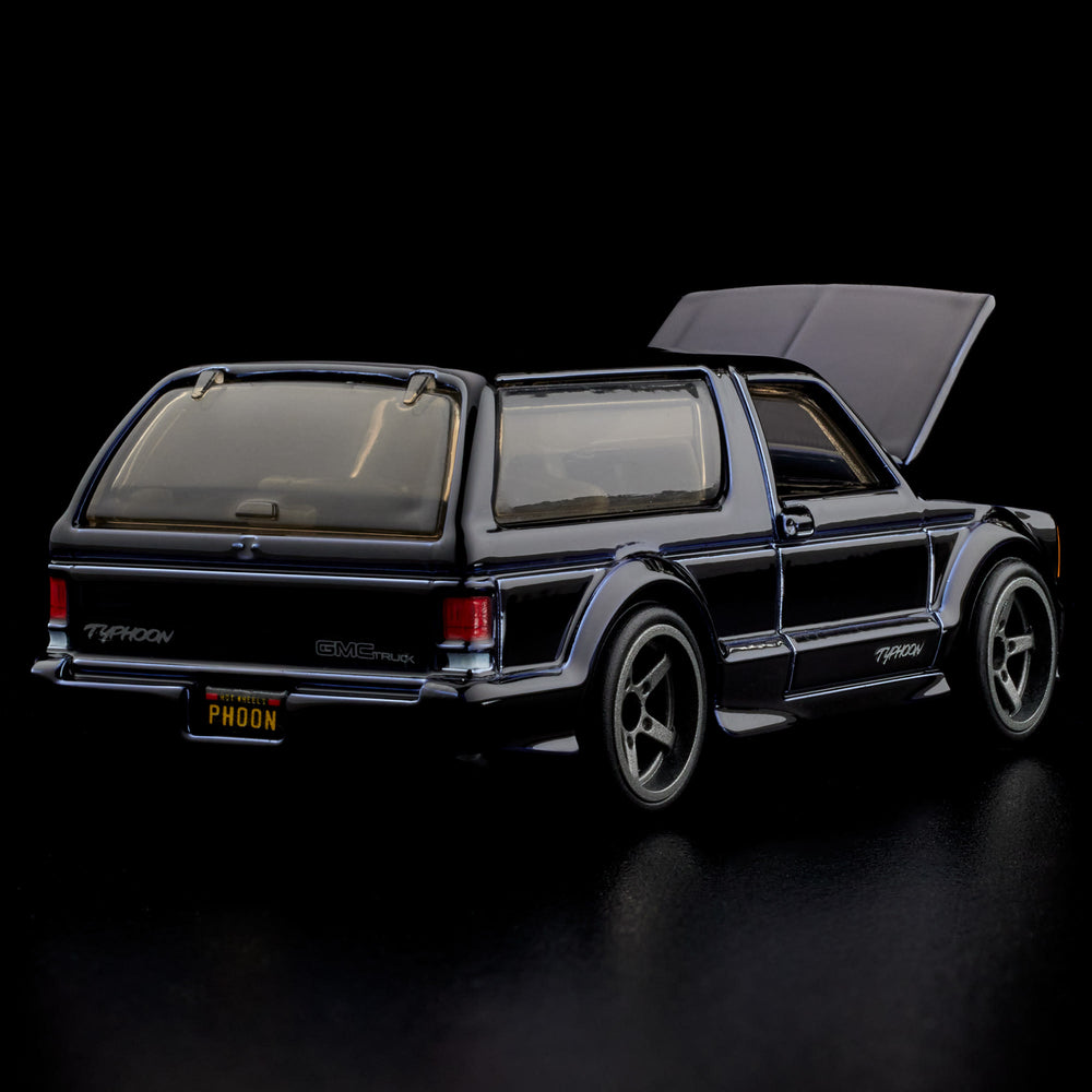 RLC Exclusive 1992 GMC Typhoon | Mattel Creations