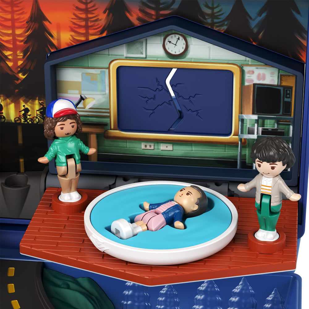 Polly Pocket Collector Stranger Things Compact | Mattel Creations