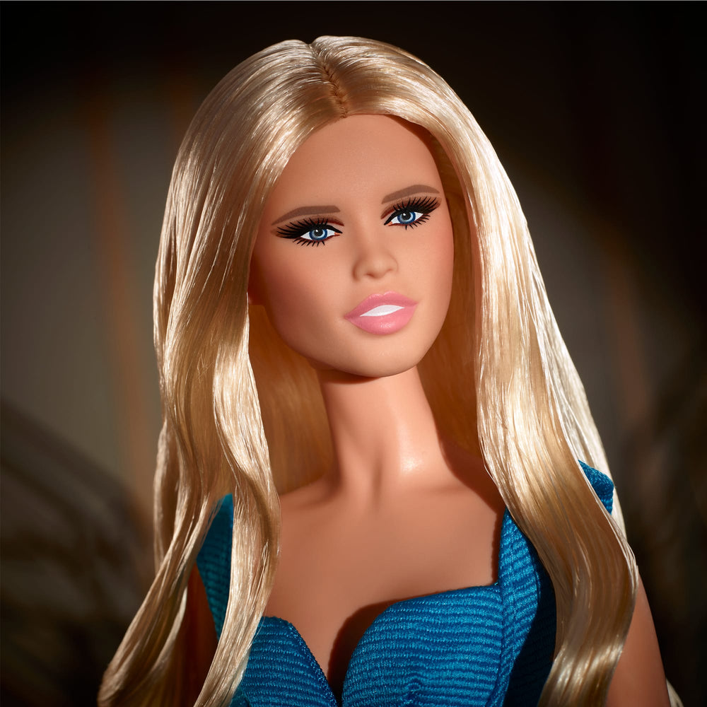 Barbie Supermodel Claudia Schiffer Doll in Versace Gown – Mattel Creations