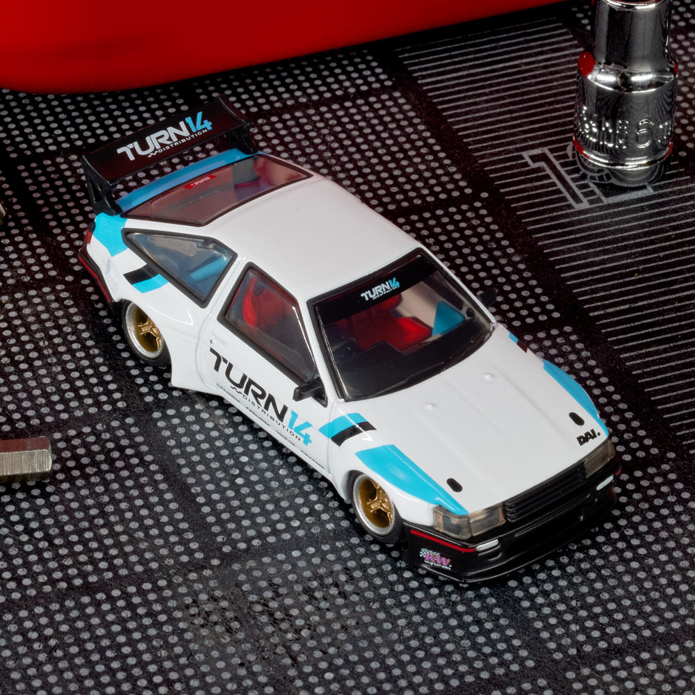 Hot Wheels Elite 64 Toyota Corolla Levin (AE86) Custom | Mattel Creations