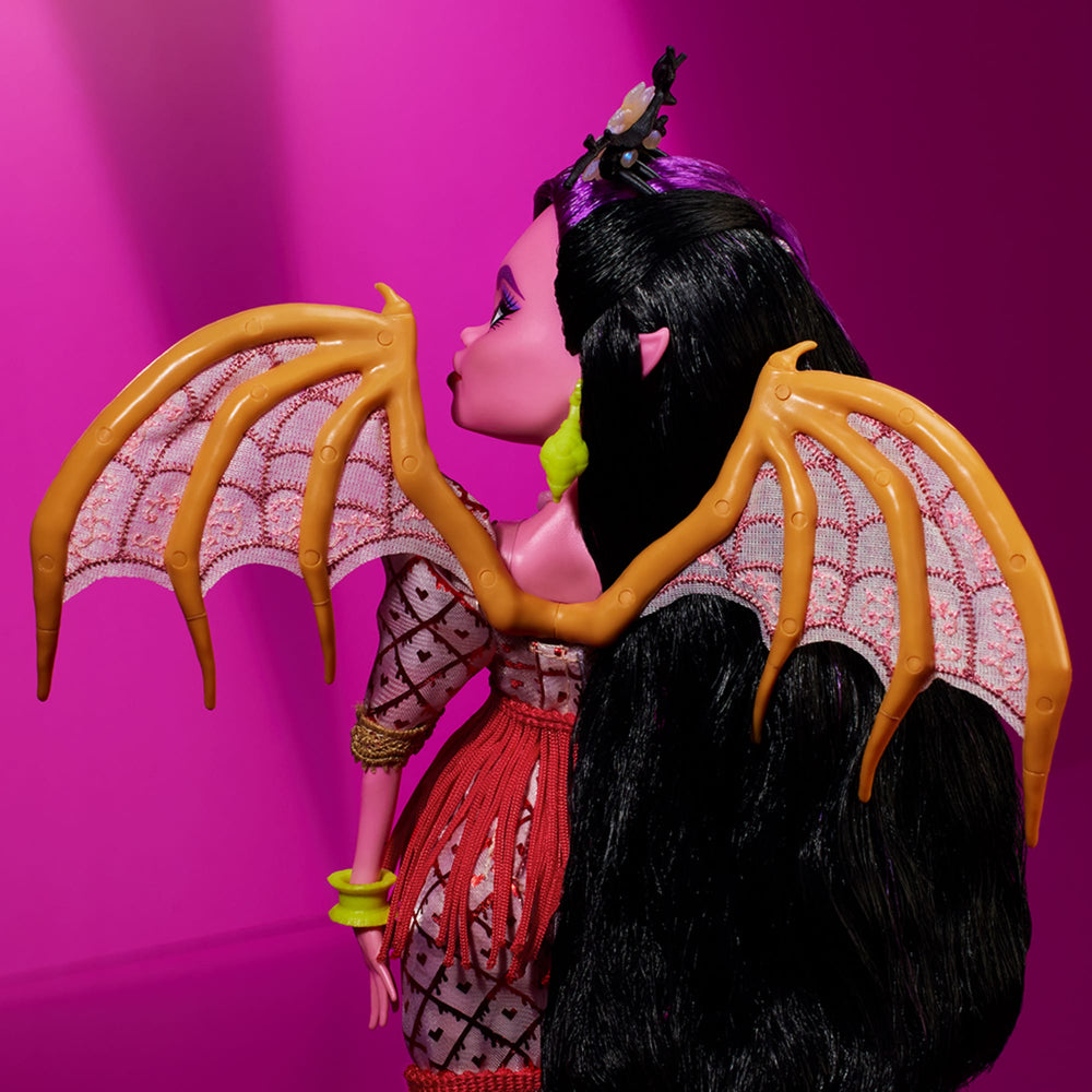 Monster High Designer Series – Corazon Marikit | Mattel Creations