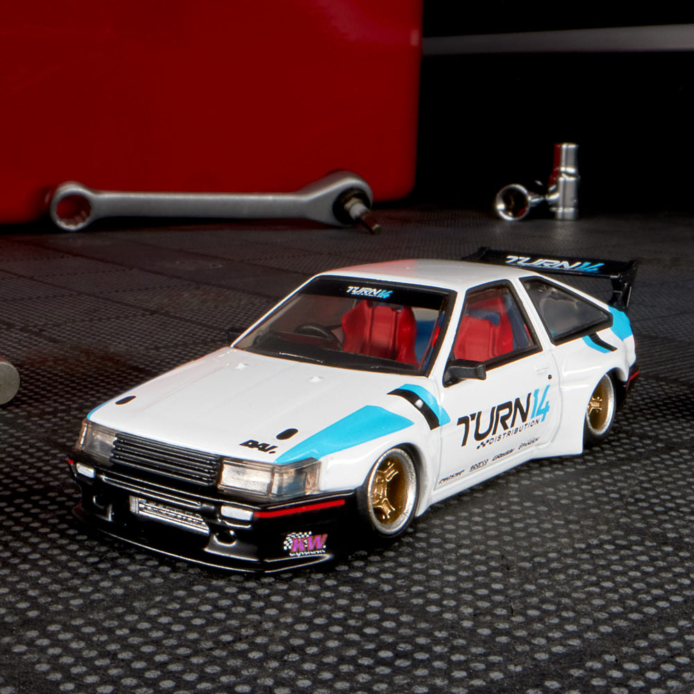 Hot Wheels Elite 64 Toyota Corolla Levin (AE86) Custom | Mattel Creations