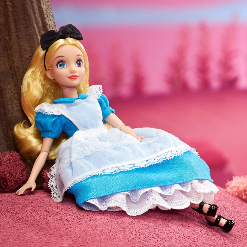 Disney Collector Alice in Wonderland Doll – Mattel Creations
