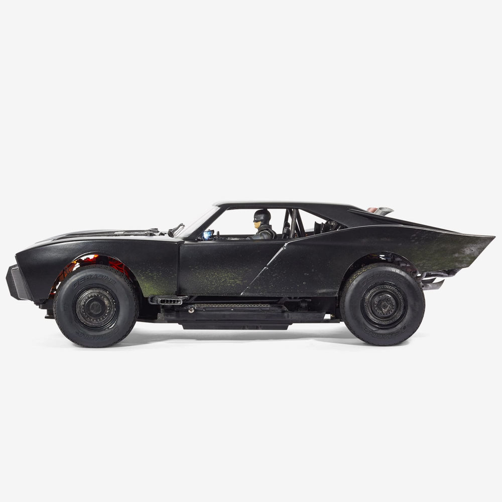 The BATMAN The Ultimate Batmobile – Mattel Creations