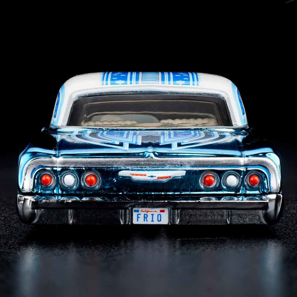 RLC Exclusive Holiday ’64 Impala – Mattel Creations