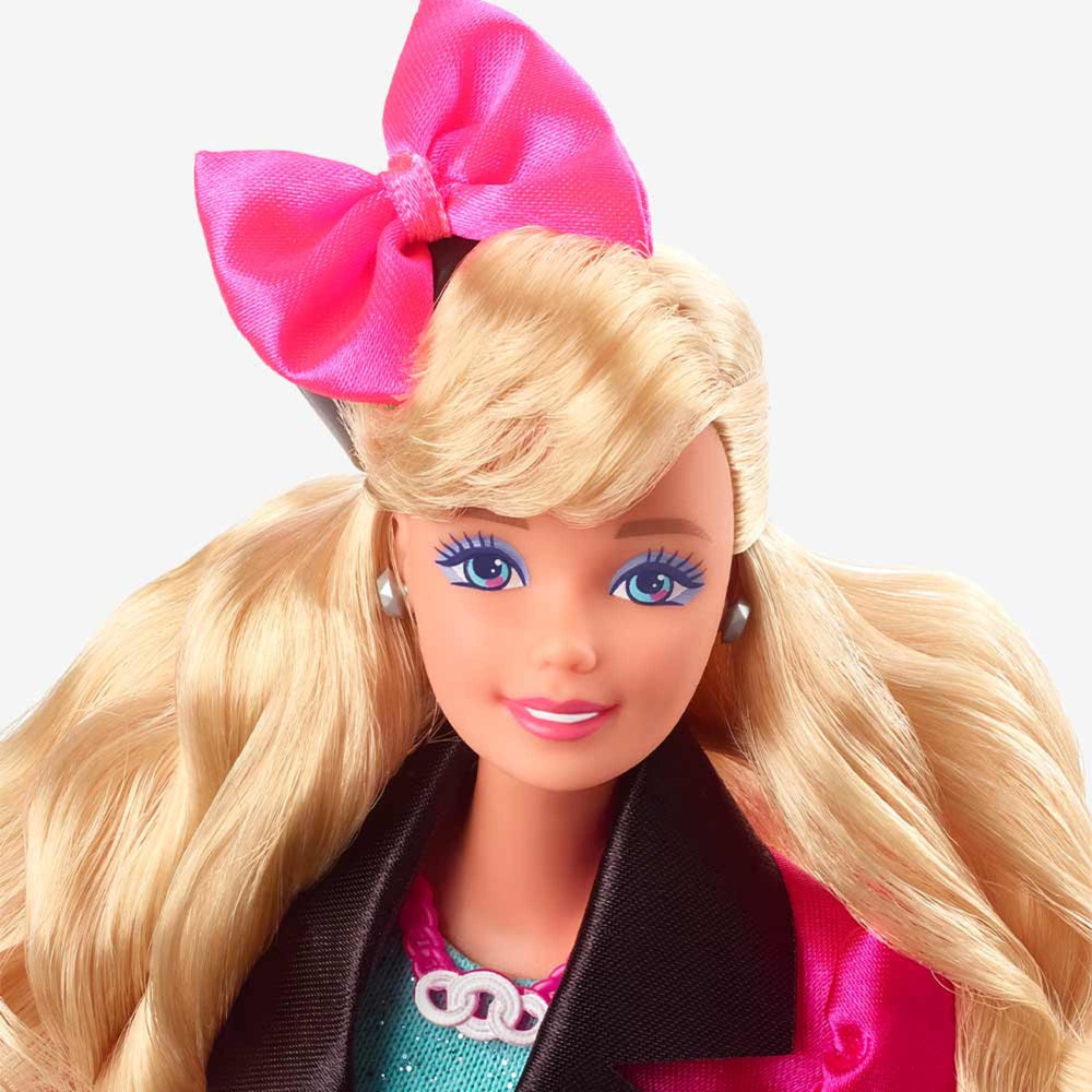 Barbie Rewind Doll - Career Girl – Mattel Creations