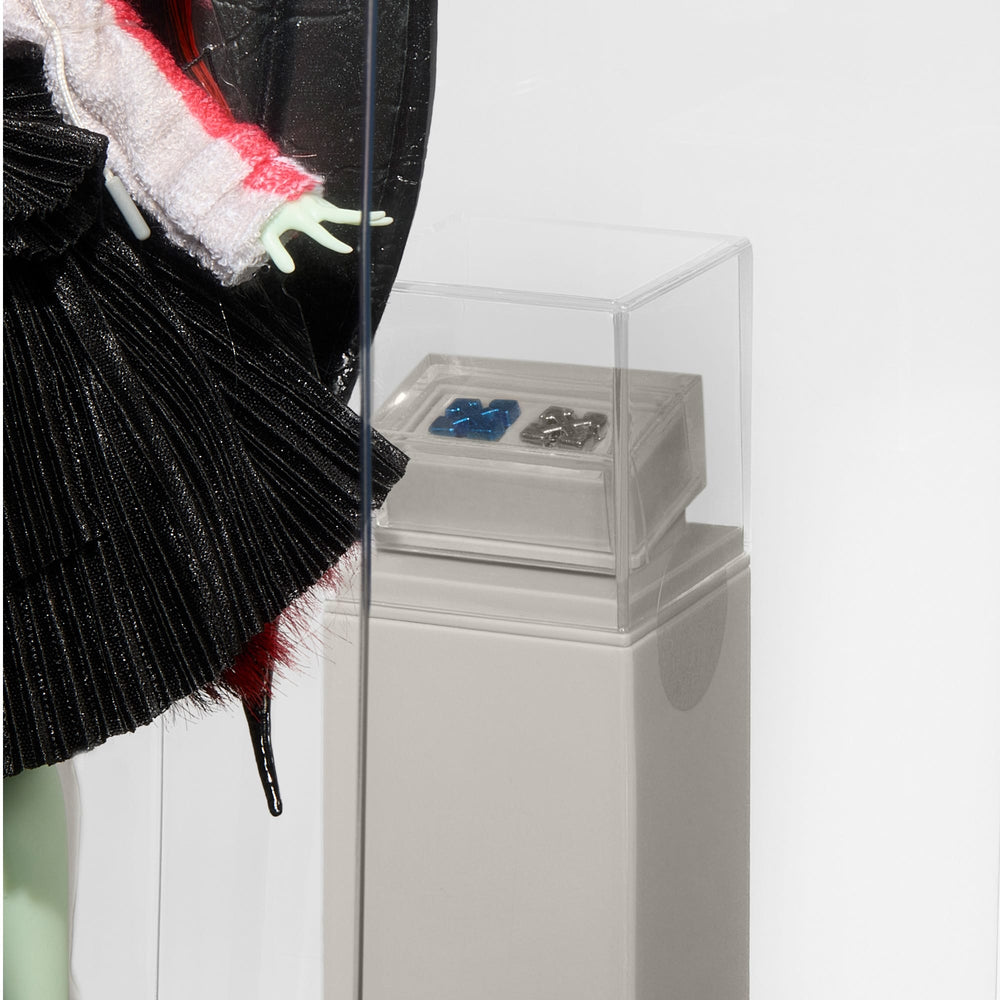 Off-White™ c/o Monster High Raven Rhapsody Doll – Mattel Creations